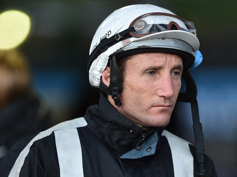 Oliver and Waller combine for Sandown win | Betting Site